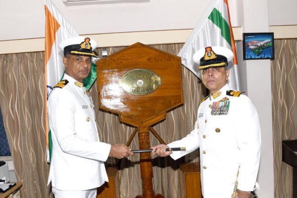 PBEC’s intern Rhea Mehta father Commodore Kapil Mehta takes command of ...